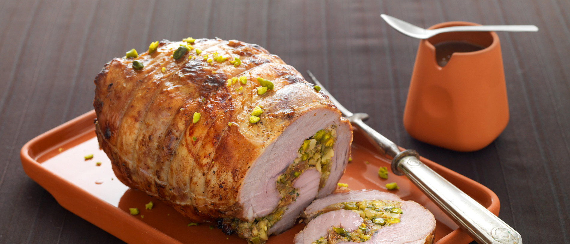 Agneau farci aux légumes et fruits secs